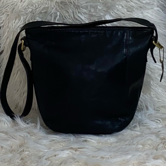 Coach | Bags | Vintage Coach Leather Bucket Crossbody Bag 375 16 | Poshmark